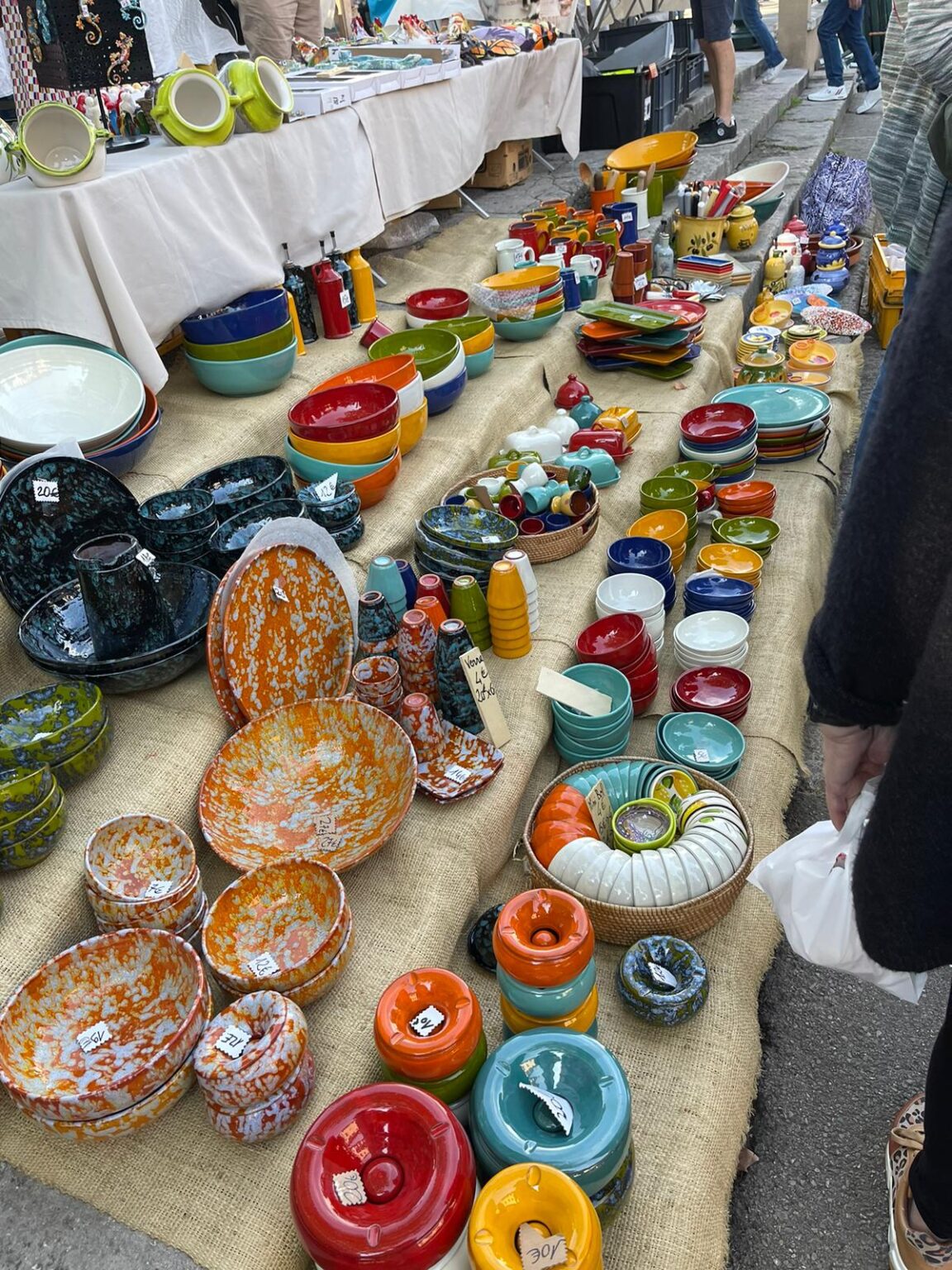 Finding Inspiration: St-Remy-de-Provence Market - Lindsey Putzier ...